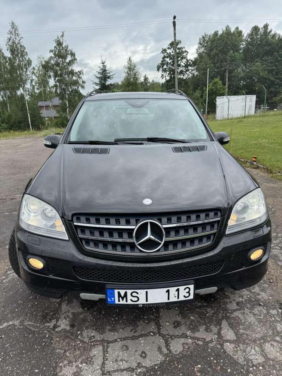 Brūns Mercedes-Benz ml-420 2007 Plungė, ar dzinēja tilpumu 4.00 L un nobraukumu 325 tūkst. km par 4500 €, foto 3 vietnē AUTOMOTO.COM.LV