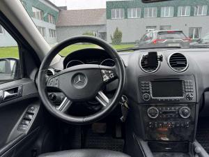 Brūns Mercedes-Benz ml-420 2007 Plungė, ar dzinēja tilpumu 4.00 L un nobraukumu 325 tūkst. km par 4500 €, foto 12 vietnē AUTOMOTO.COM.LV