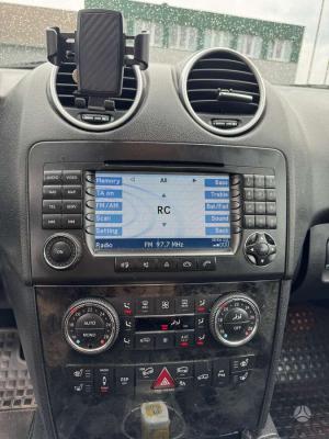 Brūns Mercedes-Benz ml-420 2007 Plungė, ar dzinēja tilpumu 4.00 L un nobraukumu 325 tūkst. km par 4500 €, foto 13 vietnē AUTOMOTO.COM.LV