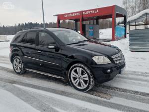 Mercedes-Benz ml-420 2008 Viļņa, ar dzinēja tilpumu 4.20 L un nobraukumu 38 tūkst. km par 3750 €, foto  vietnē AUTOMOTO.COM.LV