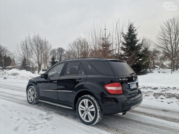 Mercedes-Benz ml-420 2008 Viļņa, ar dzinēja tilpumu 4.20 L un nobraukumu 38 tūkst. km par 3750 €, foto 6 vietnē AUTOMOTO.COM.LV