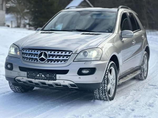 Mercedes-Benz ml-420 2008 Viļņa, ar dzinēja tilpumu 4.00 L un nobraukumu 480 tūkst. km par 4000 €, foto 5 vietnē AUTOMOTO.COM.LV