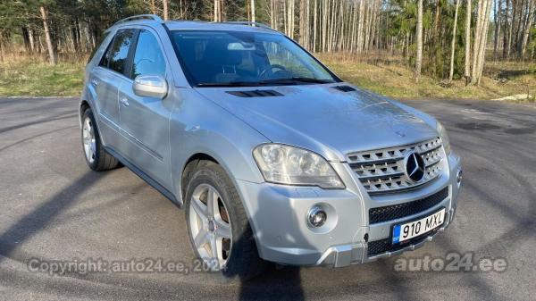 Pelēks Mercedes-Benz ml-420 2009 Tallina, ar dzinēja tilpumu 4.00 L un nobraukumu 325 tūkst. km par 9990 €, foto 2 vietnē AUTOMOTO.COM.LV