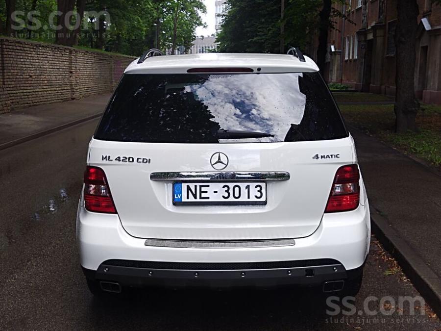 White Mercedes-Benz ml-420 2008 in Riga, with an engine capacity of 4.00 L and mileage of 0 thousand km for 4400 €, photo 8 on AUTOMOTO.COM.LV