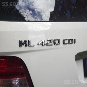 White Mercedes-Benz ml-420 2008 in Riga, with an engine capacity of 4.00 L and mileage of 0 thousand km for 4400 €, photo 11 on AUTOMOTO.COM.LV