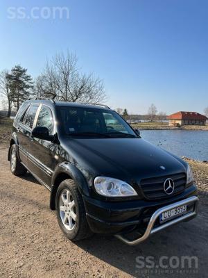 Black Mercedes-Benz ml-430 1999 in Riga, with an engine capacity of 4.30 L and mileage of 410 thousand km for 6200 €, photo  on AUTOMOTO.COM.LV