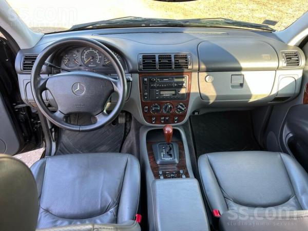 Melns Mercedes-Benz ml-430 1999 Rīga, ar dzinēja tilpumu 4.30 L un nobraukumu 410 tūkst. km par 6200 €, foto 5 vietnē AUTOMOTO.COM.LV
