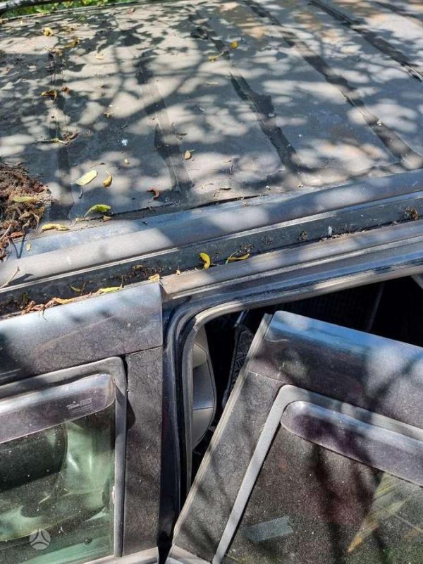 Melns Mercedes-Benz ml-430 1999 Kauņa, ar dzinēja tilpumu 4.30 L un nobraukumu 300 tūkst. km par 1200 €, foto 4 vietnē AUTOMOTO.COM.LV