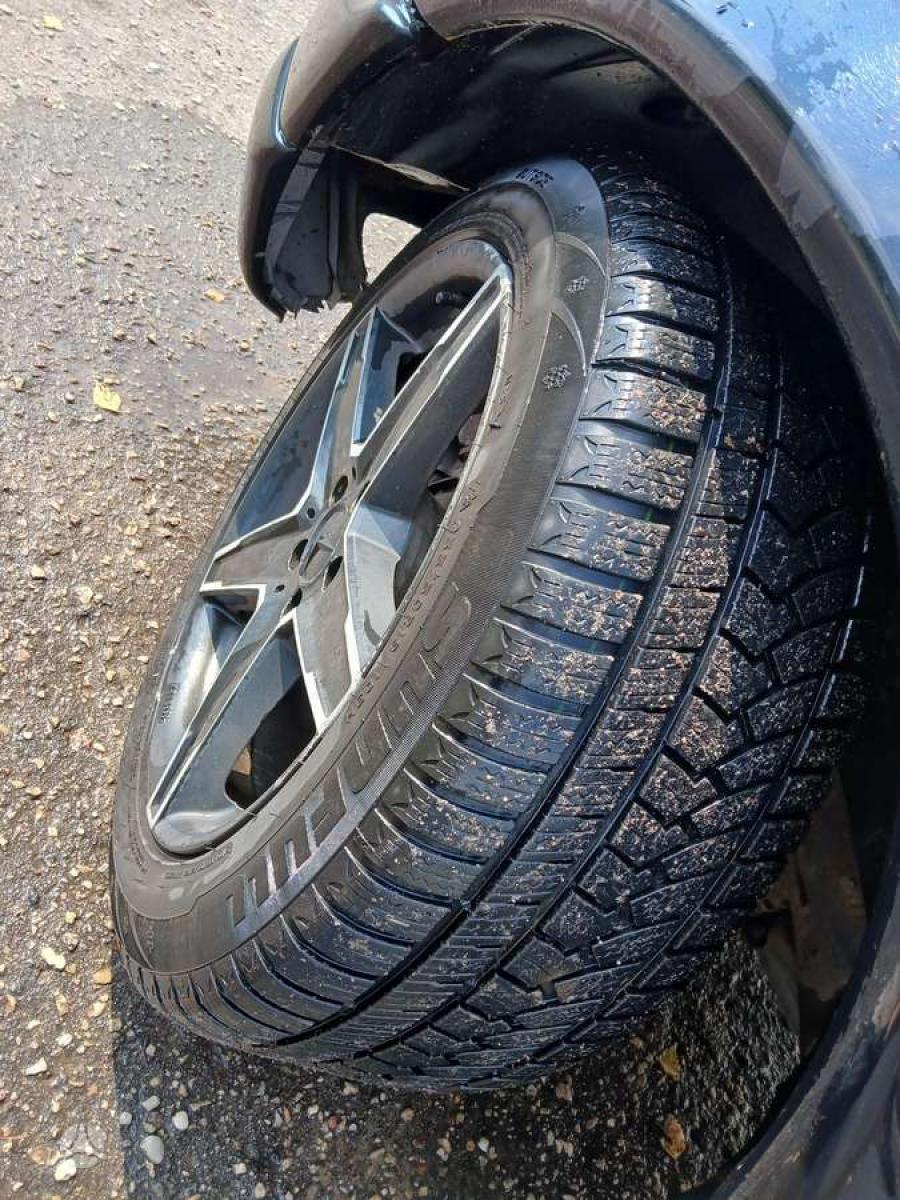 Melns Mercedes-Benz ml-430 1999 Viļņa, ar dzinēja tilpumu 4.30 L un nobraukumu 300 tūkst. km par 1480 €, foto 11 vietnē AUTOMOTO.COM.LV