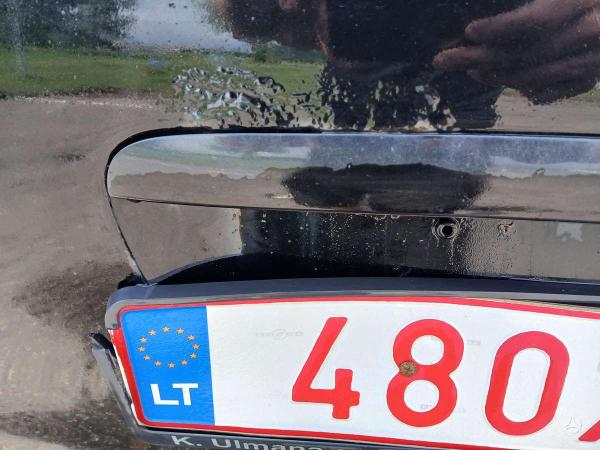 Черный Мерседес МЛ 430 1999 в Вильнюс, объемом двигателя 4.30 л и пробегом 300 тыс. км за 1480 €, фото 9 на AUTOMOTO.COM.LV