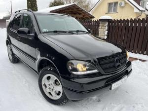 Melns Mercedes-Benz ml-430 2000 Viļņa, ar dzinēja tilpumu 4.27 L un nobraukumu 263 tūkst. km par 3800 €, foto 2 vietnē AUTOMOTO.COM.LV