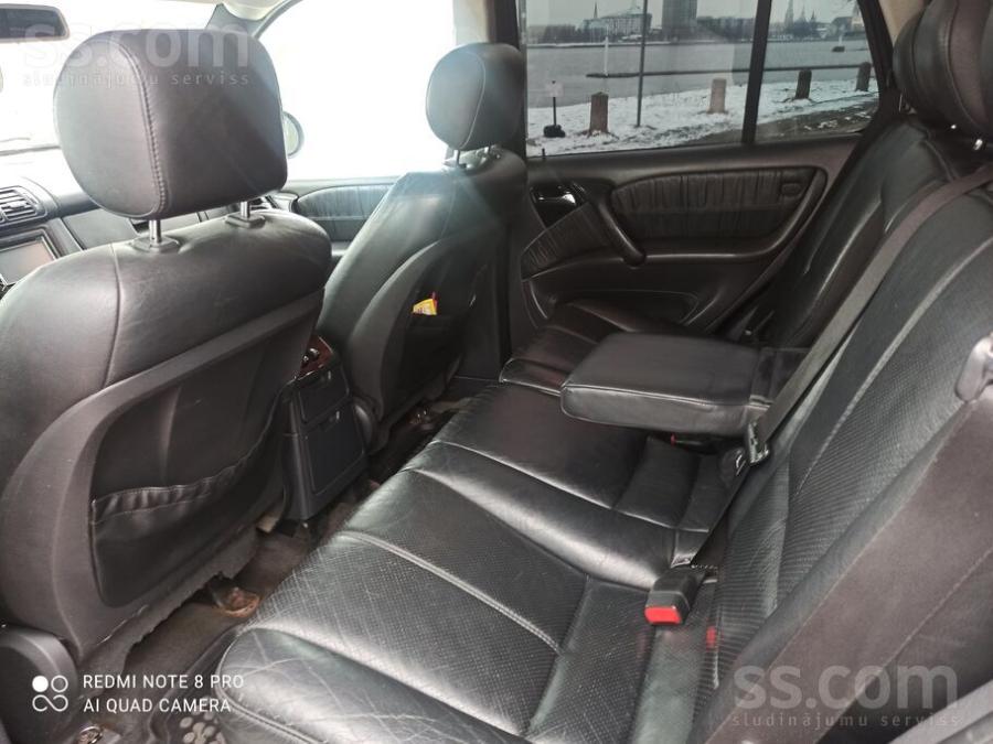 Black Mercedes-Benz ml-430 2000 in Riga, with an engine capacity of 4.30 L and mileage of 424 thousand km for 2950 €, photo 11 on AUTOMOTO.COM.LV