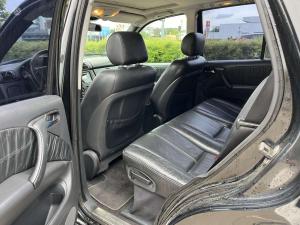 Black Mercedes-Benz ml-430 2000 in Vilnius, with an engine capacity of 4.27 L and mileage of 260 thousand km for 2750 €, photo 18 on AUTOMOTO.COM.LV