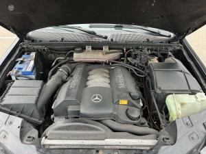 Black Mercedes-Benz ml-430 2000 in Vilnius, with an engine capacity of 4.27 L and mileage of 260 thousand km for 2750 €, photo 19 on AUTOMOTO.COM.LV