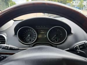 Zils Mercedes-Benz ml-450 2009 Viļņa, ar dzinēja tilpumu 4.00 L un nobraukumu 290 tūkst. km par 9800 €, foto 7 vietnē AUTOMOTO.COM.LV