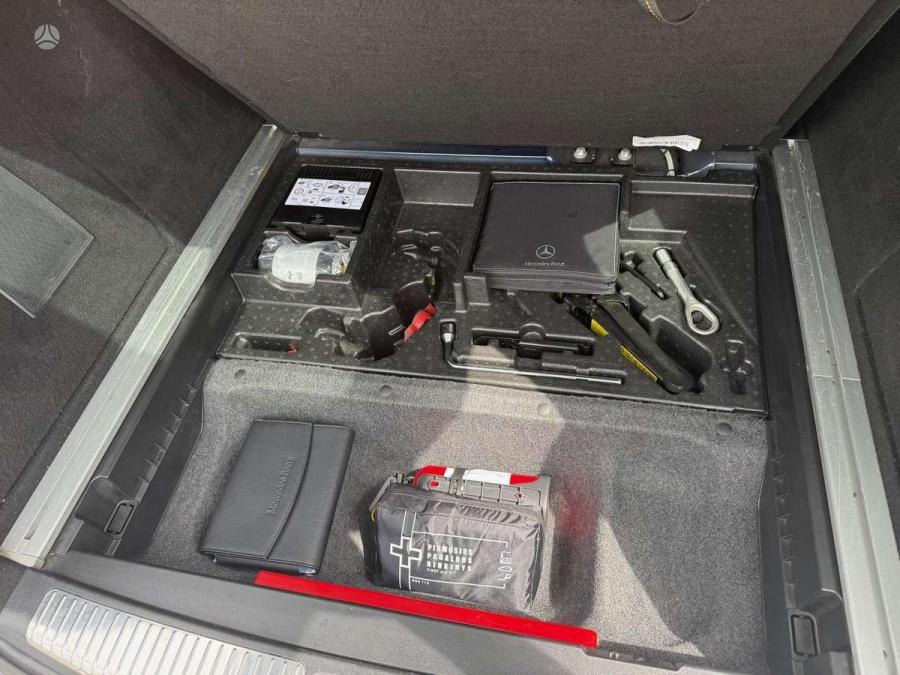 Zils Mercedes-Benz ml-450 2009 Viļņa, ar dzinēja tilpumu 4.00 L un nobraukumu 290 tūkst. km par 9800 €, foto 17 vietnē AUTOMOTO.COM.LV