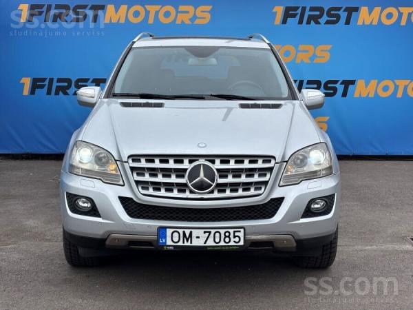 Mercedes-Benz ml-450 2009 Rīga, ar dzinēja tilpumu 4.00 L un nobraukumu 289 tūkst. km par 6950 €, foto 3 vietnē AUTOMOTO.COM.LV