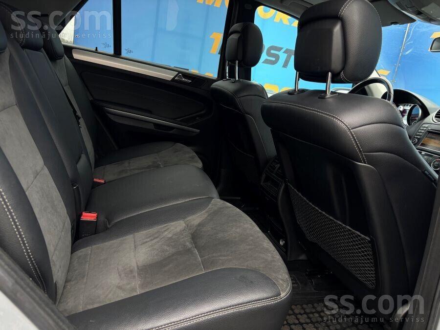 Mercedes-Benz ml-450 2009 in Riga, with an engine capacity of 4.00 L and mileage of 289 thousand km for 6950 €, photo 13 on AUTOMOTO.COM.LV