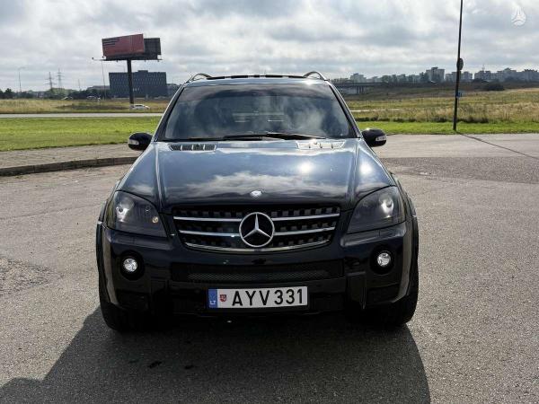 Черный Мерседес МЛ 500 2006 в Каунас, объемом двигателя 5.00 л и пробегом 245 тыс. км за 9500 €, фото 8 на AUTOMOTO.COM.LV