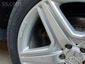 Melns Mercedes-Benz ml-500 2008 Preiļi, ar dzinēja tilpumu 5.50 L un nobraukumu 175 tūkst. km par 18500 €, foto 16 vietnē AUTOMOTO.COM.LV