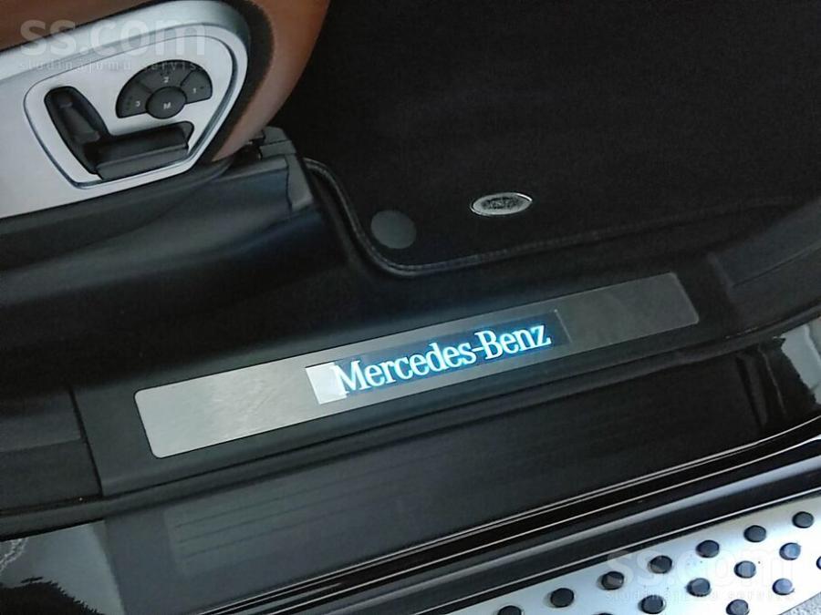 Melns Mercedes-Benz ml-500 2008 Preiļi, ar dzinēja tilpumu 5.50 L un nobraukumu 175 tūkst. km par 18500 €, foto 26 vietnē AUTOMOTO.COM.LV