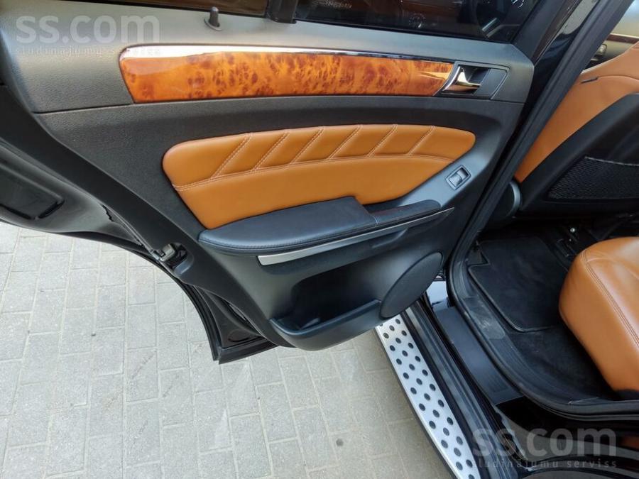 Melns Mercedes-Benz ml-500 2008 Preiļi, ar dzinēja tilpumu 5.50 L un nobraukumu 175 tūkst. km par 18500 €, foto 27 vietnē AUTOMOTO.COM.LV