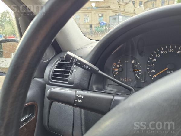 Blue Mercedes-Benz ml-500 2002 in Riga, with an engine capacity of 5.00 L and mileage of 505 thousand km for 3650 €, photo 10 on AUTOMOTO.COM.LV