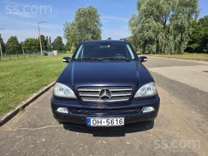Синий Мерседес МЛ 500 2002 в Рига, объемом двигателя 5.00 л и пробегом 505 тыс. км за 3290 €, фото 6 на AUTOMOTO.COM.LV