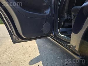 Синий Мерседес МЛ 500 2002 в Рига, объемом двигателя 5.00 л и пробегом 505 тыс. км за 3290 €, фото 12 на AUTOMOTO.COM.LV