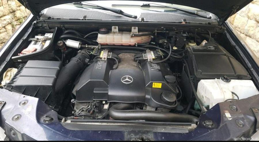 Mercedes-Benz ml-500 2002 in Alytus, with an engine capacity of 5.00 L and mileage of 320 thousand km for 4100 €, photo 4 on AUTOMOTO.COM.LV
