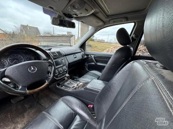 Mercedes-Benz ml-500 2003 Marijampole, ar dzinēja tilpumu 5.00 L un nobraukumu 288 tūkst. km par 1650 €, foto 2 vietnē AUTOMOTO.COM.LV