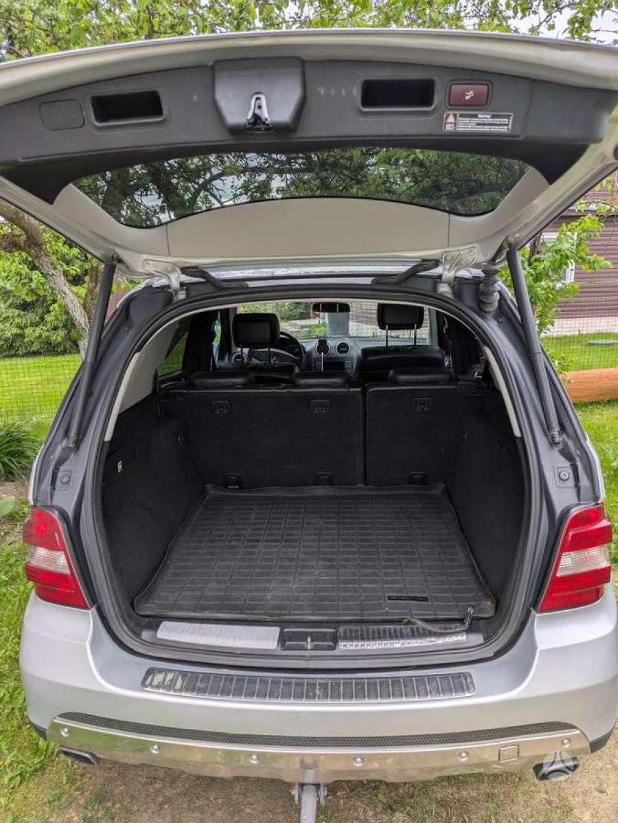 Pelēks Mercedes-Benz ml-500 2006 Viļņa, ar dzinēja tilpumu 4.97 L un nobraukumu 275 tūkst. km par 5600 €, foto 13 vietnē AUTOMOTO.COM.LV