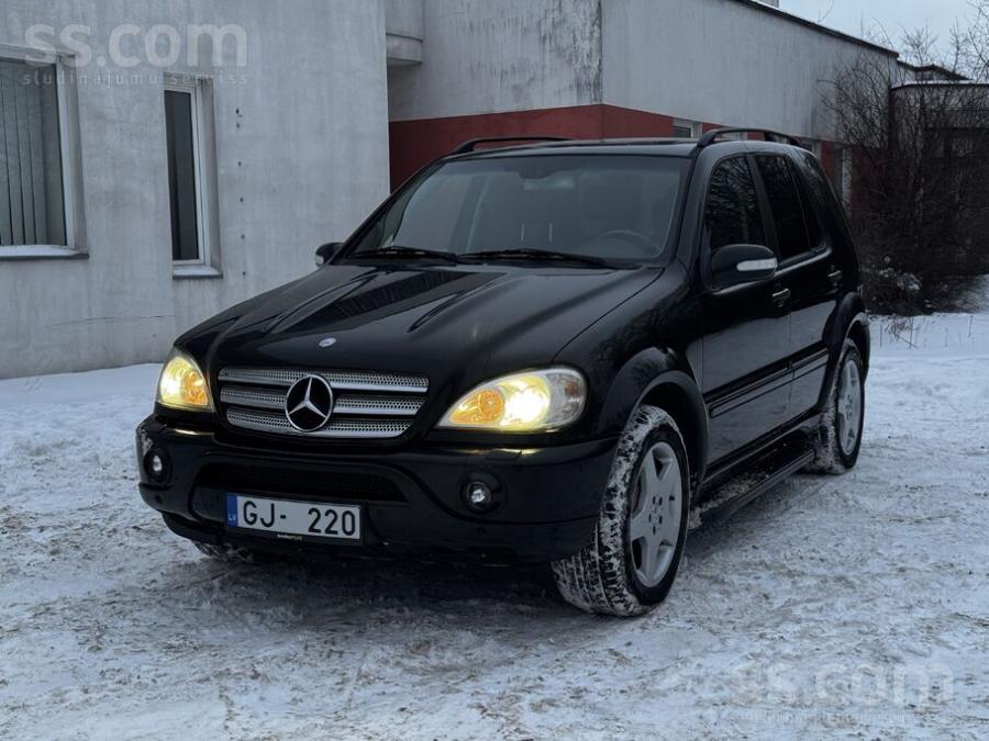 Black Mercedes-Benz ml-55-amg 2002 in Riga, with an engine capacity of 5.50 L and mileage of 265 thousand km for 5900 €, photo 1 on AUTOMOTO.COM.LV