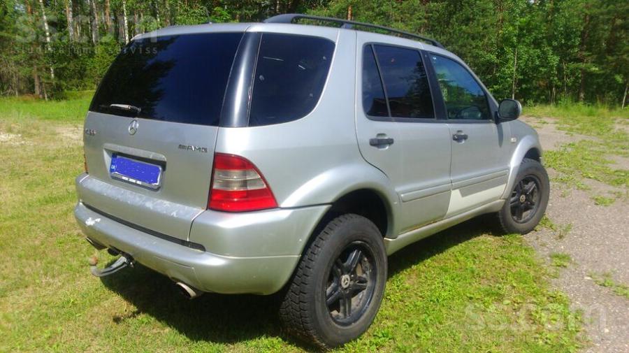 Синий Мерседес МЛ 55 АМГ 2003 в Рига, объемом двигателя 5.40 л и пробегом 205 тыс. км за 8500 €, фото 21 на AUTOMOTO.COM.LV