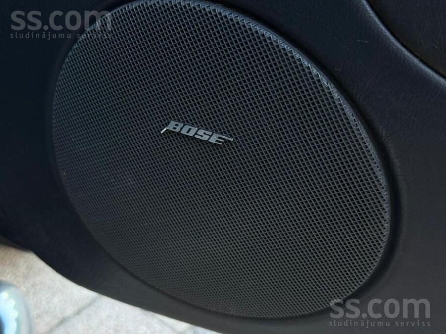 Синий Мерседес МЛ 55 АМГ 2003 в Рига, объемом двигателя 5.40 л и пробегом 205 тыс. км за 3990 €, фото 28 на AUTOMOTO.COM.LV