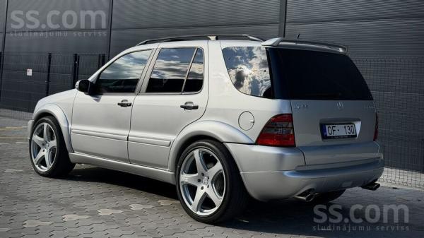 Mercedes-Benz ml-55-amg 2002 in Jurmala, with an engine capacity of 5.40 L and mileage of 235 thousand km for 13900 €, photo 10 on AUTOMOTO.COM.LV