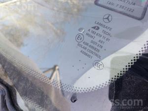 Pelēks Mercedes-Benz ml-55-amg 2002 Rīga, ar dzinēja tilpumu 5.50 L un nobraukumu 305 tūkst. km par 7999 €, foto 10 vietnē AUTOMOTO.COM.LV