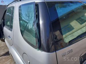 Pelēks Mercedes-Benz ml-55-amg 2002 Rīga, ar dzinēja tilpumu 5.50 L un nobraukumu 305 tūkst. km par 7999 €, foto 11 vietnē AUTOMOTO.COM.LV