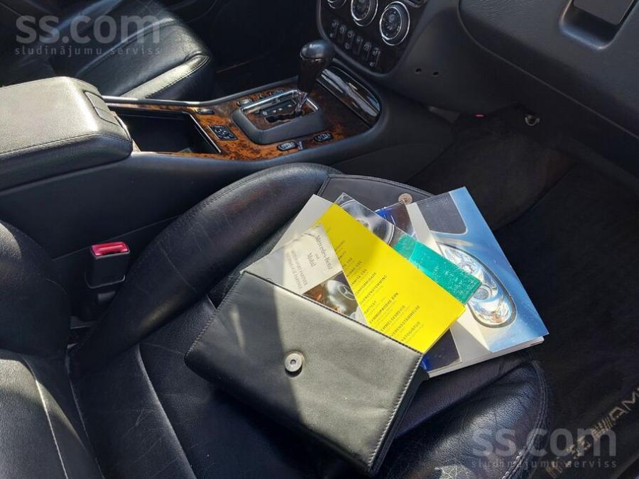 Pelēks Mercedes-Benz ml-55-amg 2002 Rīga, ar dzinēja tilpumu 5.50 L un nobraukumu 305 tūkst. km par 7999 €, foto 28 vietnē AUTOMOTO.COM.LV