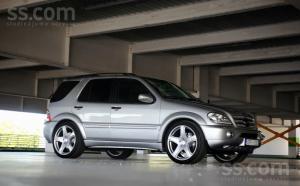 Grey Mercedes-Benz ml-55-amg 2002 in Jurmala, with an engine capacity of 5.50 L and mileage of 223 thousand km for 13200 €, photo 4 on AUTOMOTO.COM.LV