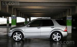 Grey Mercedes-Benz ml-55-amg 2002 in Jurmala, with an engine capacity of 5.50 L and mileage of 223 thousand km for 13200 €, photo 6 on AUTOMOTO.COM.LV