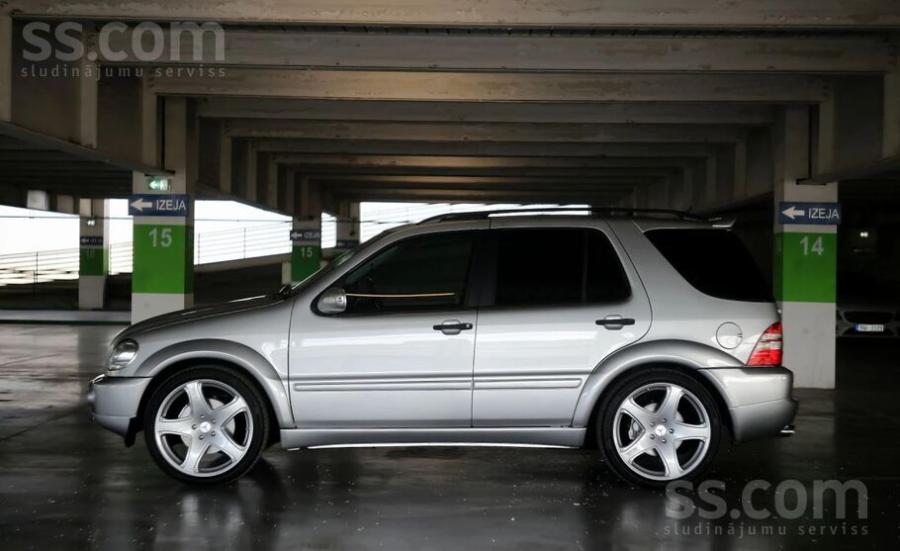 Grey Mercedes-Benz ml-55-amg 2002 in Jurmala, with an engine capacity of 5.50 L and mileage of 223 thousand km for 13200 €, photo 6 on AUTOMOTO.COM.LV