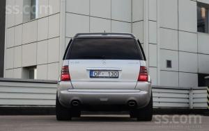 Grey Mercedes-Benz ml-55-amg 2002 in Jurmala, with an engine capacity of 5.50 L and mileage of 223 thousand km for 13200 €, photo 7 on AUTOMOTO.COM.LV