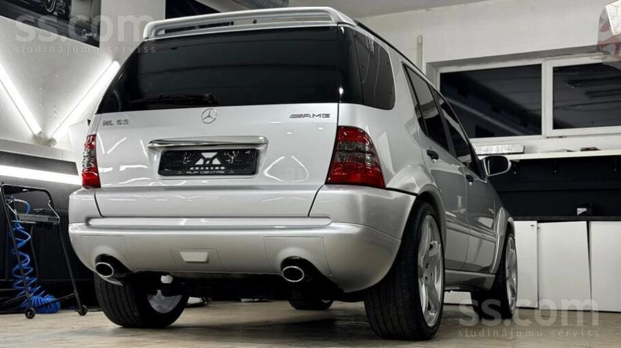 Grey Mercedes-Benz ml-55-amg 2002 in Jurmala, with an engine capacity of 5.50 L and mileage of 223 thousand km for 13200 €, photo 17 on AUTOMOTO.COM.LV