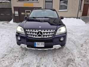 Синий Мерседес ML 550 2011 в Каунас, объемом двигателя 5.50 л и пробегом 185 тыс. км за 7900 €, фото 5 на AUTOMOTO.COM.LV