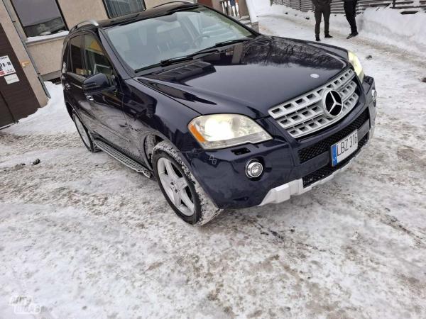 Blue Mercedes-Benz ML 550 2011 in Kaunas, with an engine capacity of 5.50 L and mileage of 185 thousand km for 7900 €, photo 6 on AUTOMOTO.COM.LV