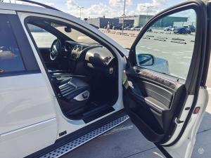 Balts Mercedes-Benz ML 550 2008 Kauņa, ar dzinēja tilpumu 5.46 L un nobraukumu 292 tūkst. km par 8000 €, foto 13 vietnē AUTOMOTO.COM.LV