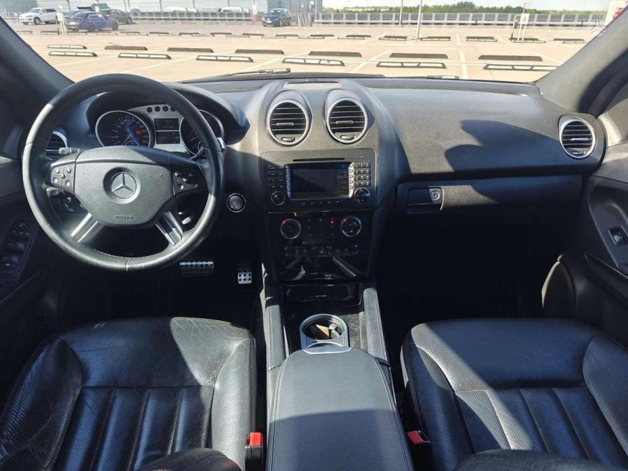 Balts Mercedes-Benz ML 550 2008 Kauņa, ar dzinēja tilpumu 5.46 L un nobraukumu 292 tūkst. km par 8000 €, foto 14 vietnē AUTOMOTO.COM.LV