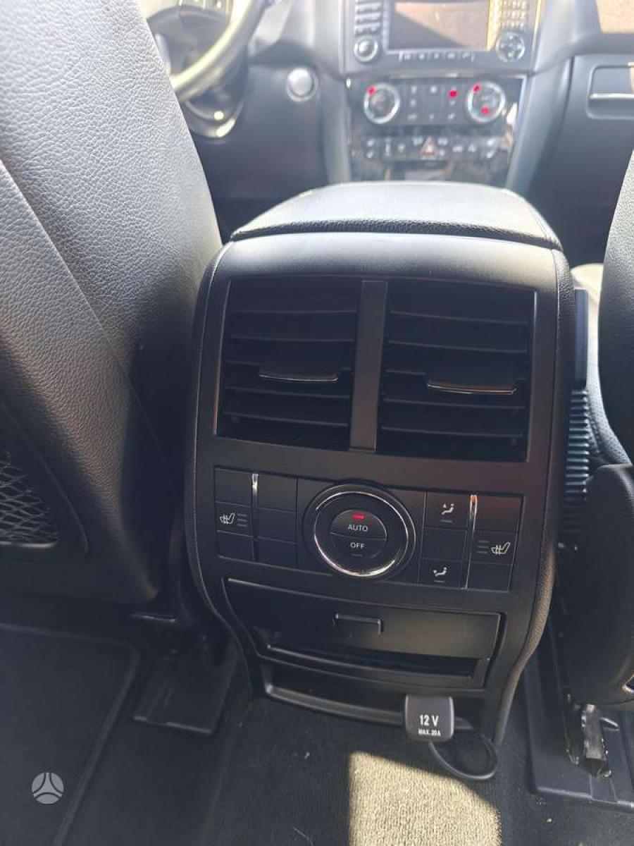 Balts Mercedes-Benz ML 550 2008 Kauņa, ar dzinēja tilpumu 5.46 L un nobraukumu 292 tūkst. km par 8000 €, foto 19 vietnē AUTOMOTO.COM.LV