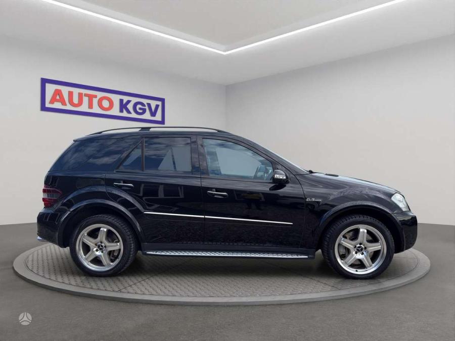 Black Mercedes-Benz ml-63-amg 2008 in Kaunas, with an engine capacity of 6.20 L and mileage of 242 thousand km for 11999 €, photo 7 on AUTOMOTO.COM.LV